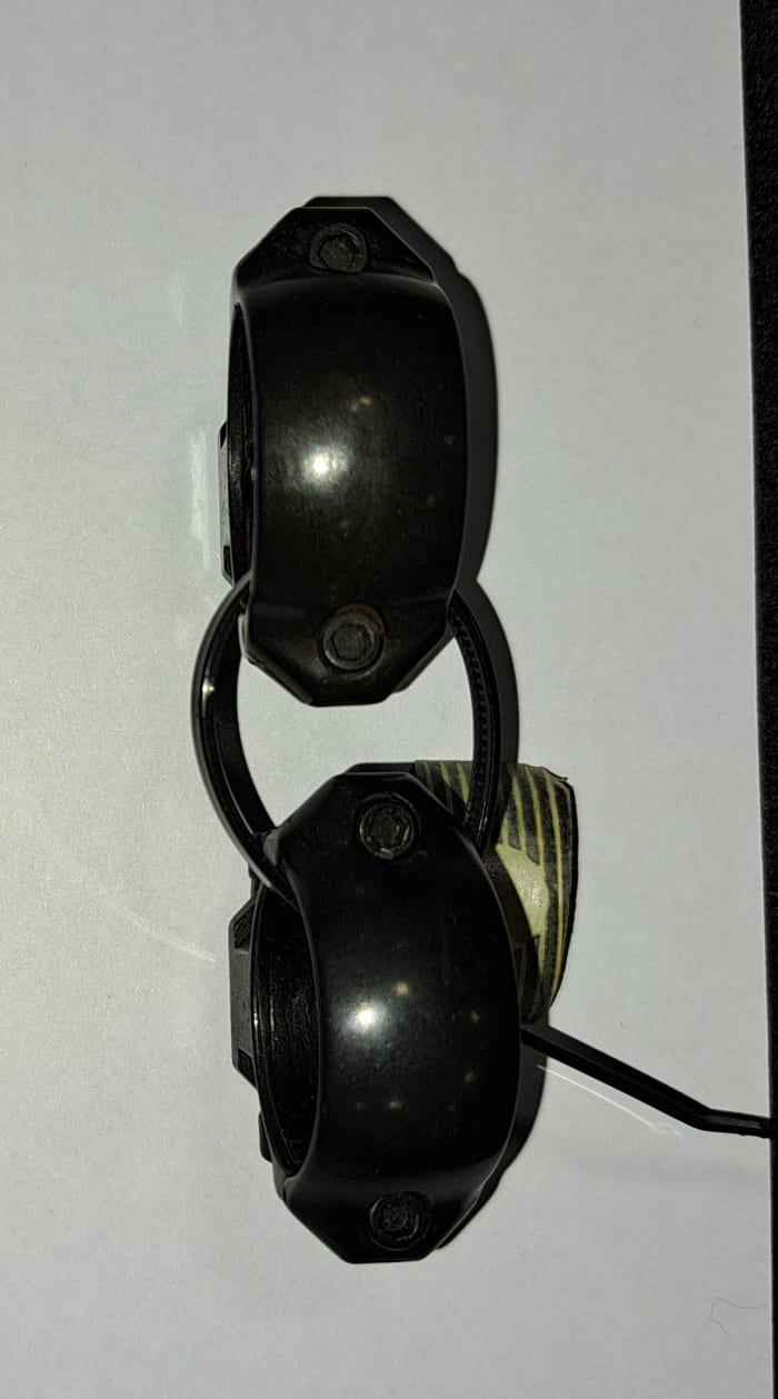 Millett 1" Medium Angle-Loc .22 Windage Adj Rings 3/8" Dovetail (1)