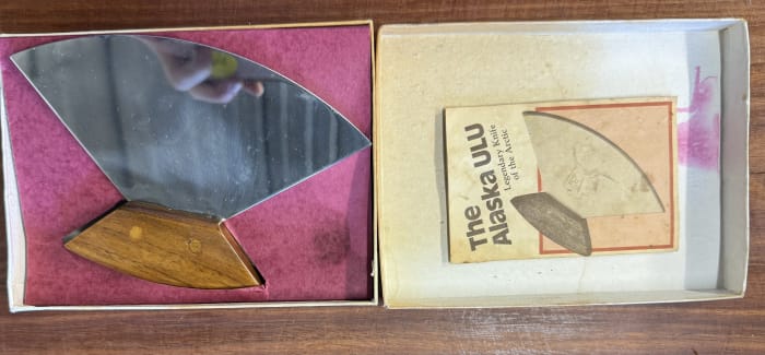 Vintage ULU factory Alaska Curved Knife