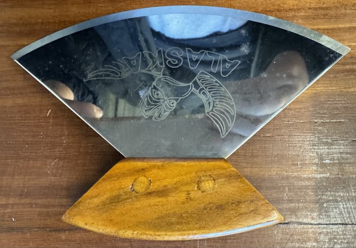 Vintage ULU factory Alaska Curved Knife