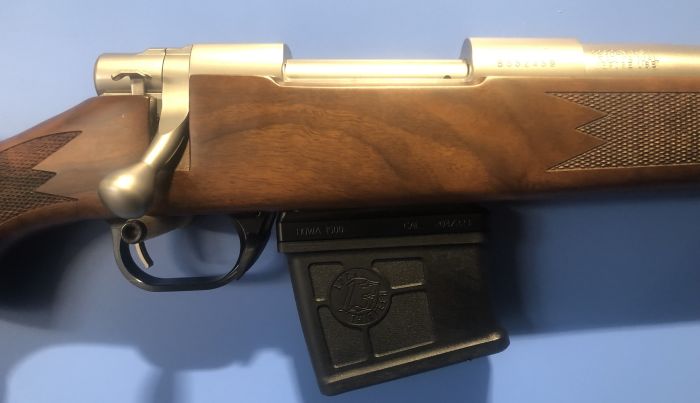 Howa 1500 Stainless Varmint Walnut